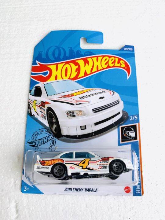 HOT WHEELS HOTWHEELS 2010 CHEVROLET CHEVY IMPALA PUTIH HW RACE DAY LOT ...