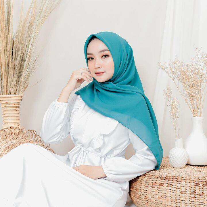 Bella Square Warna Biru Tosca Kerudung Segi Empat Terbaru 2023 Hijab ...
