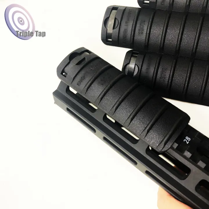 Triple Tap Sport Equipment ยุทธวิธี4ชิ้น/เซ็ต Handguard แผง Ribbed 20 ...