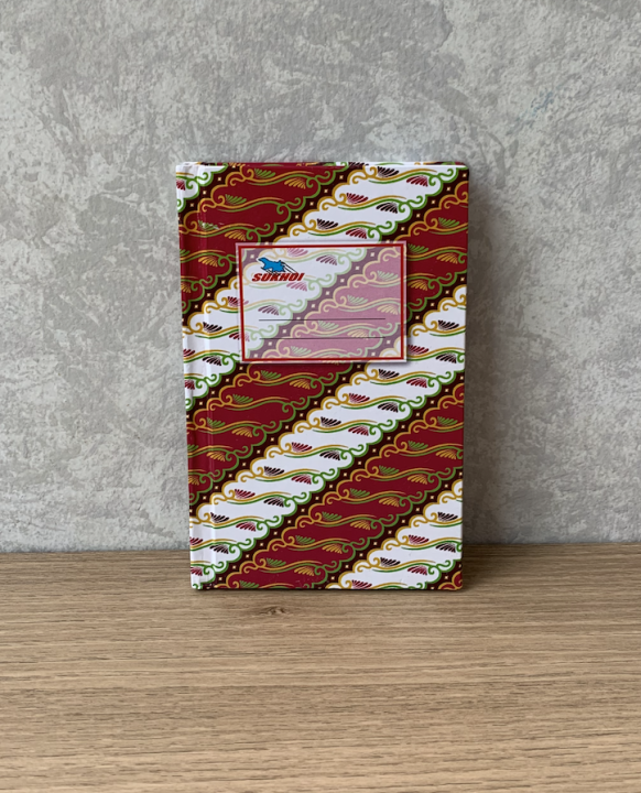 Buku Octavo Hardcover Sukhoi - 100 Lembar | Lazada Indonesia