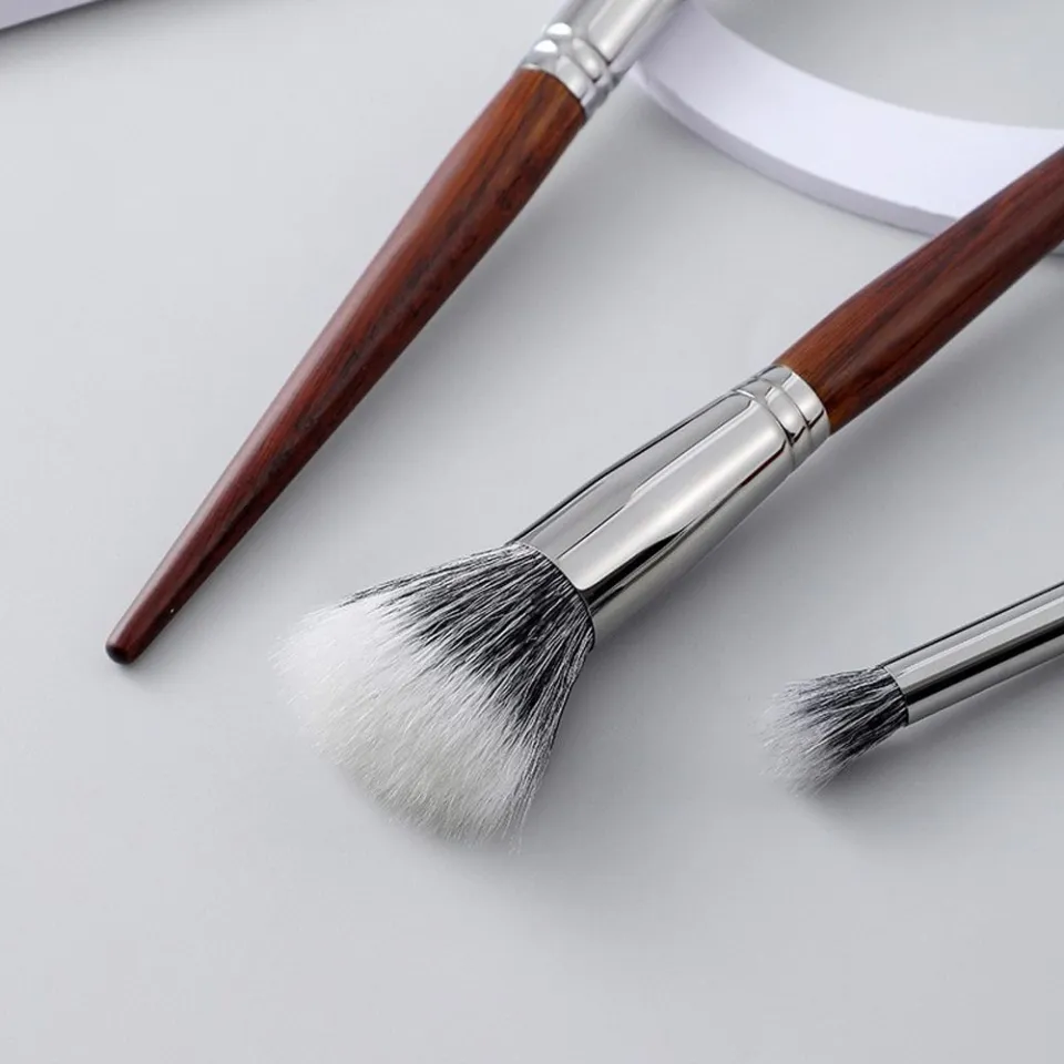 Italian Badger Makeup Brush Set | Saubhaya Makeup