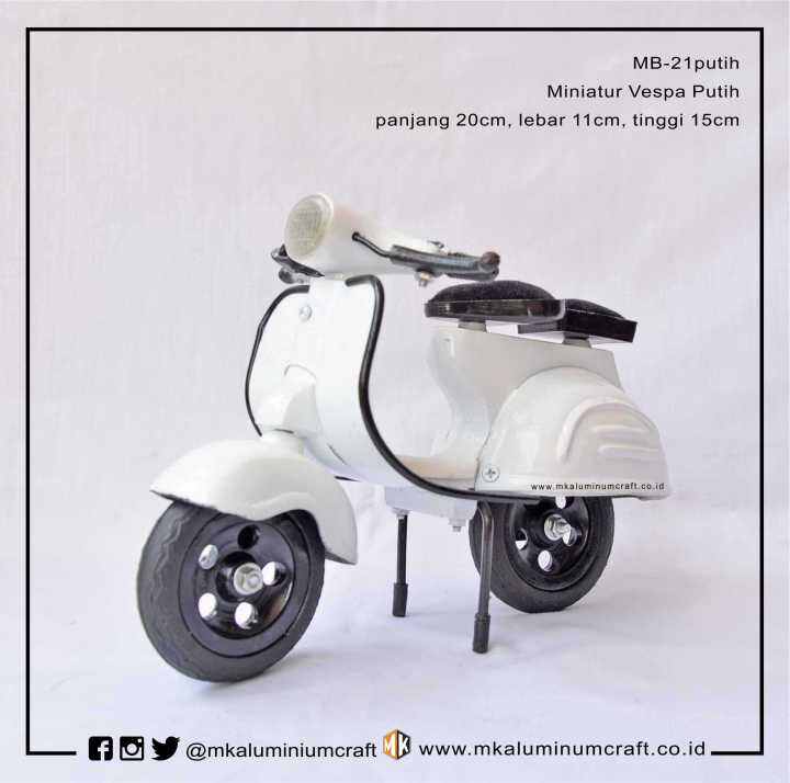 Diecast Miniatur Sepeda Motor Vespa Kuno PUTIH Miniatur Logam - MK ...