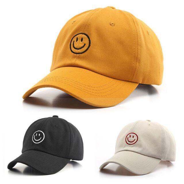 Cap Smiley Design Trendy Cap Fashion Topi Viral Muka Senyum Smlley Cap ...