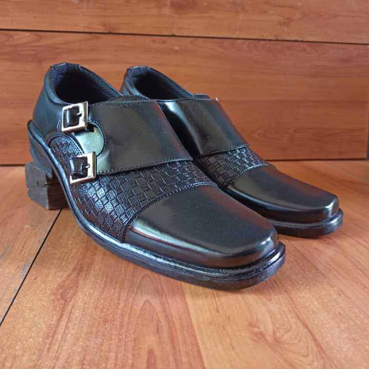 Sepatu Kerja Pria Formal Pantofel Bahan Kulit Sintetis Murah dan Elegan ...