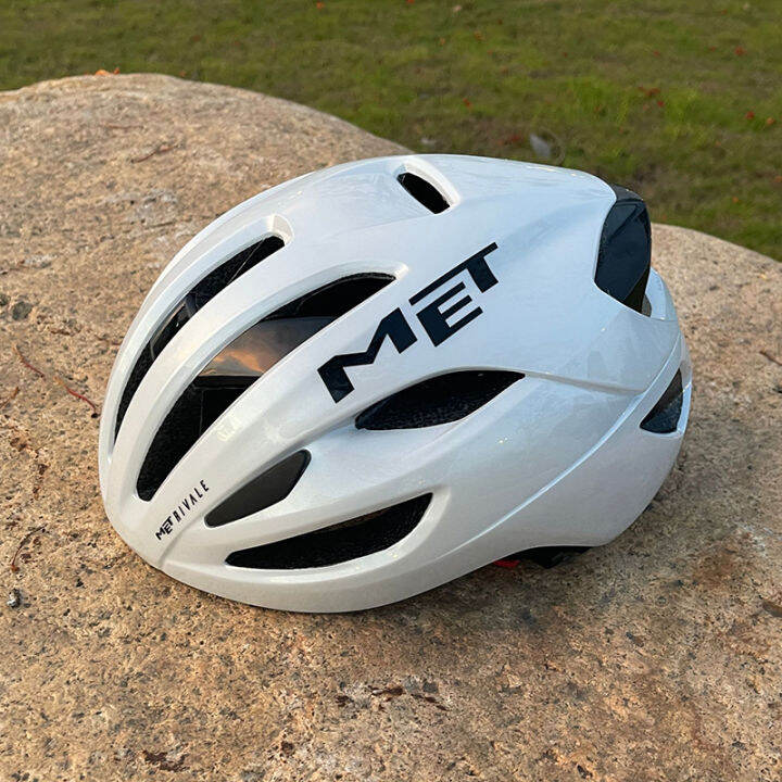 New Met Rivale Mountain Highway Bicycle Riding Helmet Ultralight ...