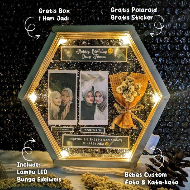 [GRATIS Box, Polaroid] Kado Hexa Frame/ Hexa Flower In Frame/ Kado ...