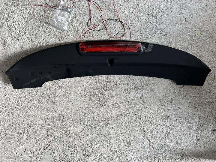 Hyundai Getz Spoiler with Brake light - Roof Wing body Kit (matt Black ...