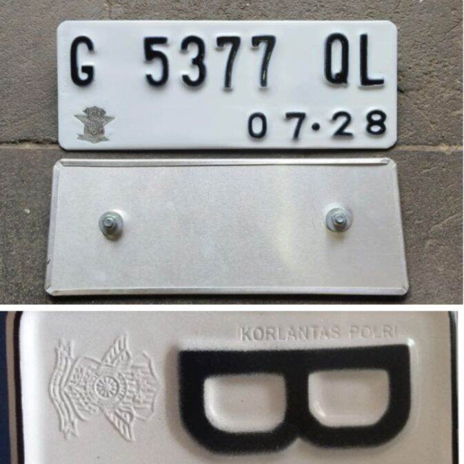 Plat nomor motor putih baut tanam ujung tumpul lengkap logo proses 1 ...