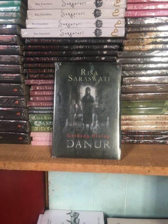Buku Novel Misteri Wattpad Gerbang Dialog Danur By Risa Saraswati ...