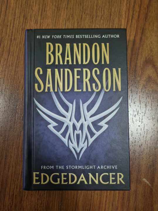 Edgedancer: From The Stormlight Archive (TOR) Brandon Sanderson หนังสือ ...