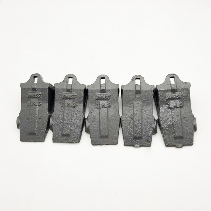 Excavator bucket tooth 18S flat tooth Doosan DH55 Hitachi ZAX55 Komatsu ...