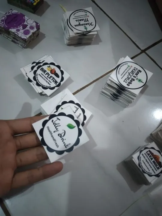 Stiker 100 pcs label nama kemasan produk makanan kue snack cemilan bisa ...