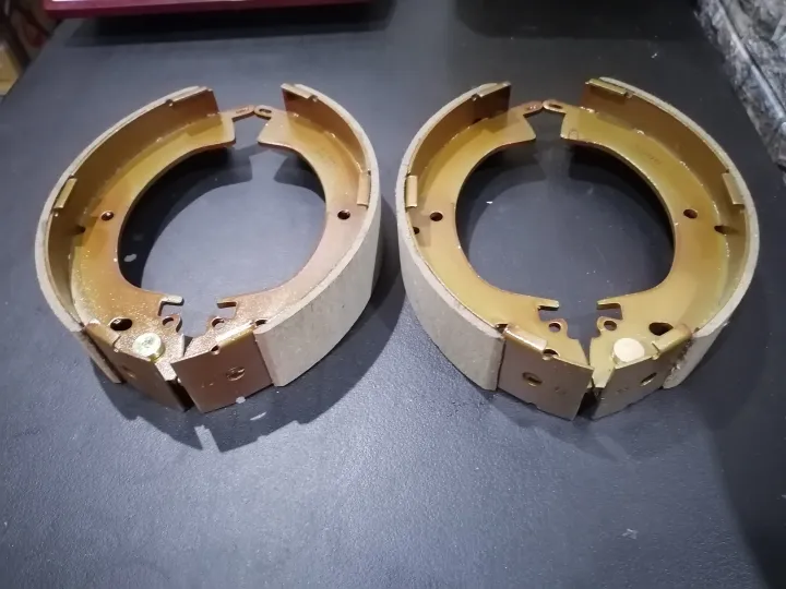 MITSUBISHI ADVENTURE/ L300 - REAR BRAKE SHOE SET (MADE IN JAPAN) FOR ...