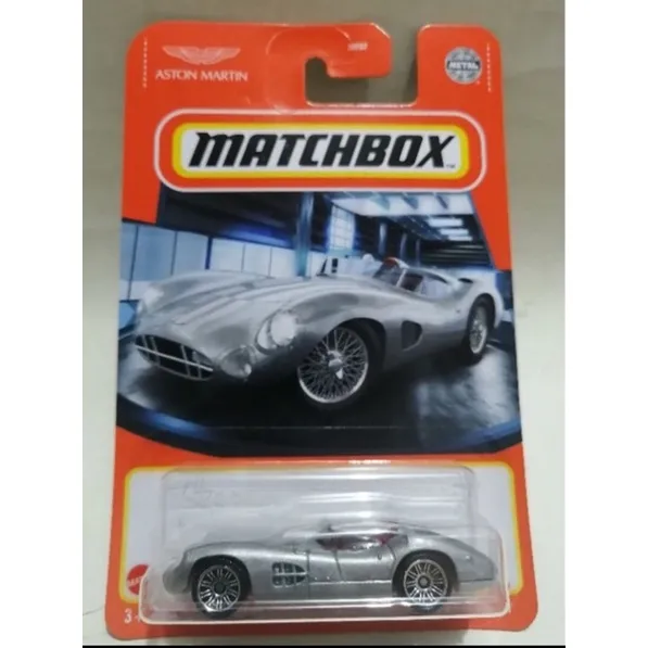 Matchbox Bugatti Divo Tesla Red Aston Martin DBR1 Silver Bentayga Blue ...