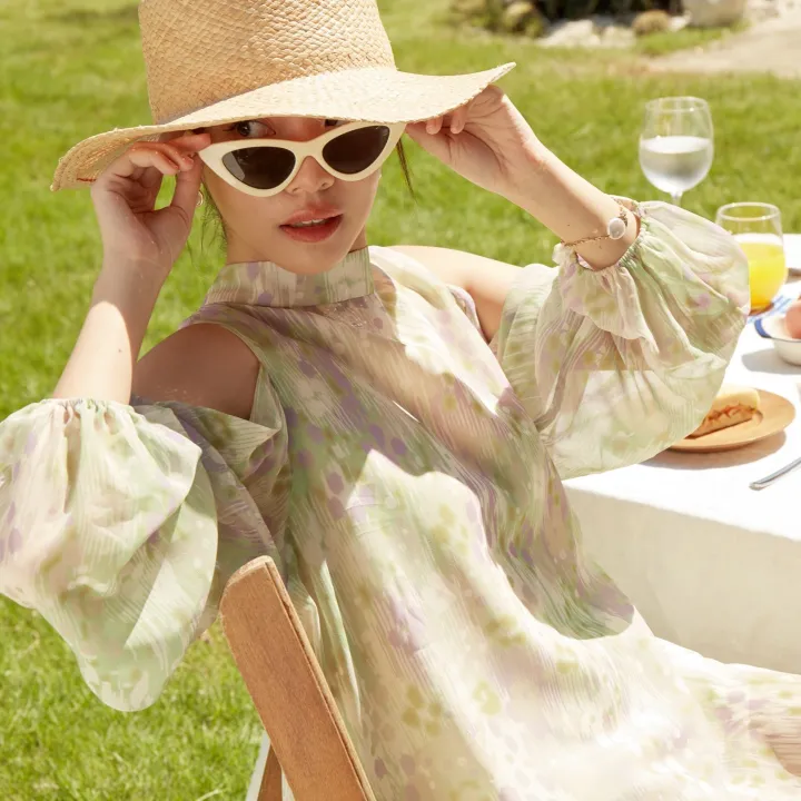 lookbooklookbook jessica top summer cocktail เสื้อแขนยาว เว้าไหล่ ลาย ...