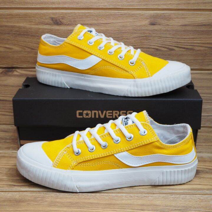 SEPATU SNEAKERS PRIA CLASSIC LOW PENDEK KUNING | Lazada Indonesia