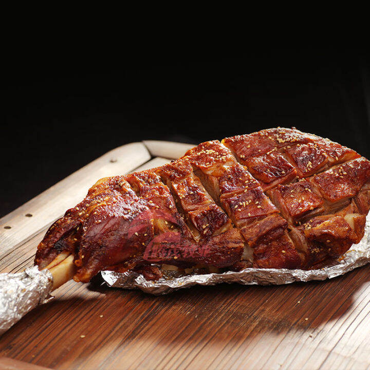 Roast lamb leg lamb chops, Inner Mongolia specialty grilled whole lamb ...