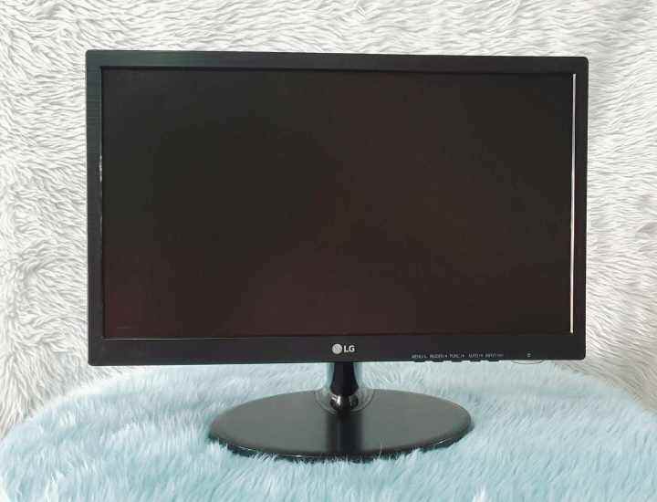 19" WIDE LG LED MONITOR | Lazada PH