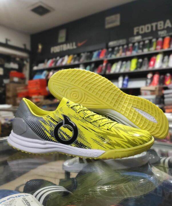 Ortuseight Sepatu Futsal CATALYST LEGION V2 IN - SILVER/MAGENTA Dan ...