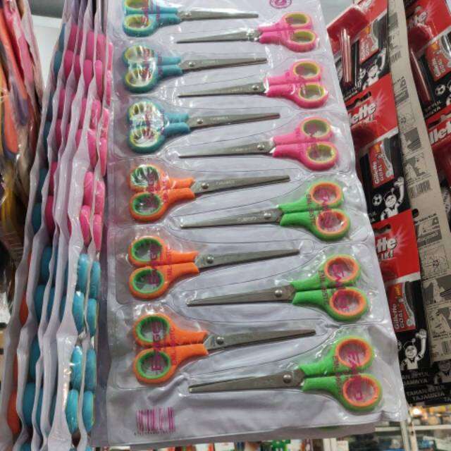 ( Gunting Sedang 12 Pcs ) Gunting UK Sedang / Pemotong Kertas Tajam ...