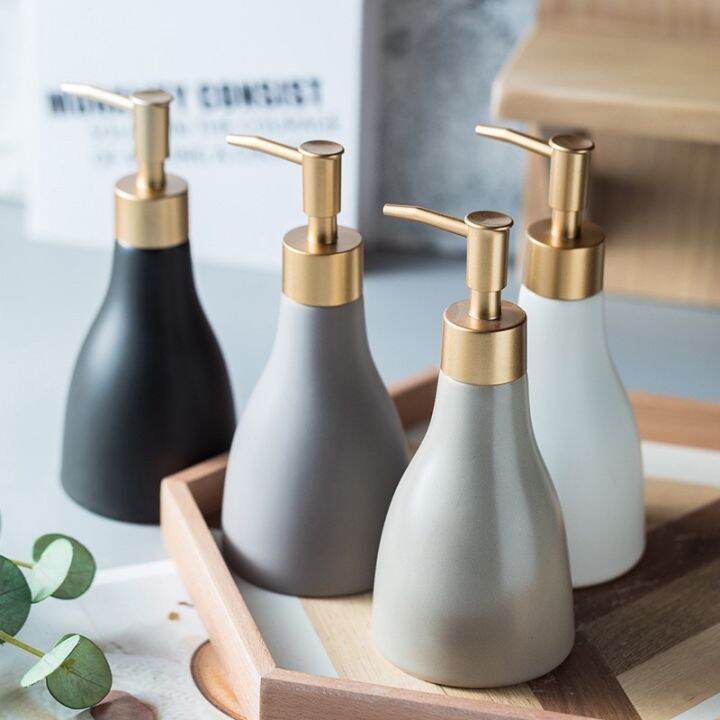 Monotone Minimalist Nordic Ins Matte Pump Gold Classy Hand Soap Shampoo ...