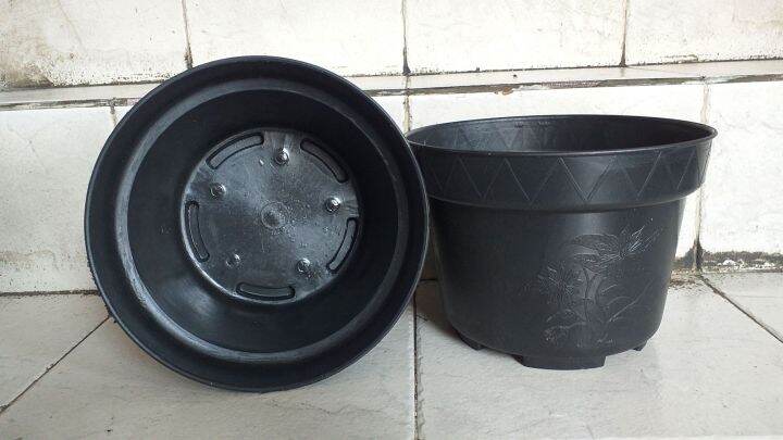pot bunga 28 plastik hitam, paket isi ; 2 pcs. ( ukuran diameter atas x ...