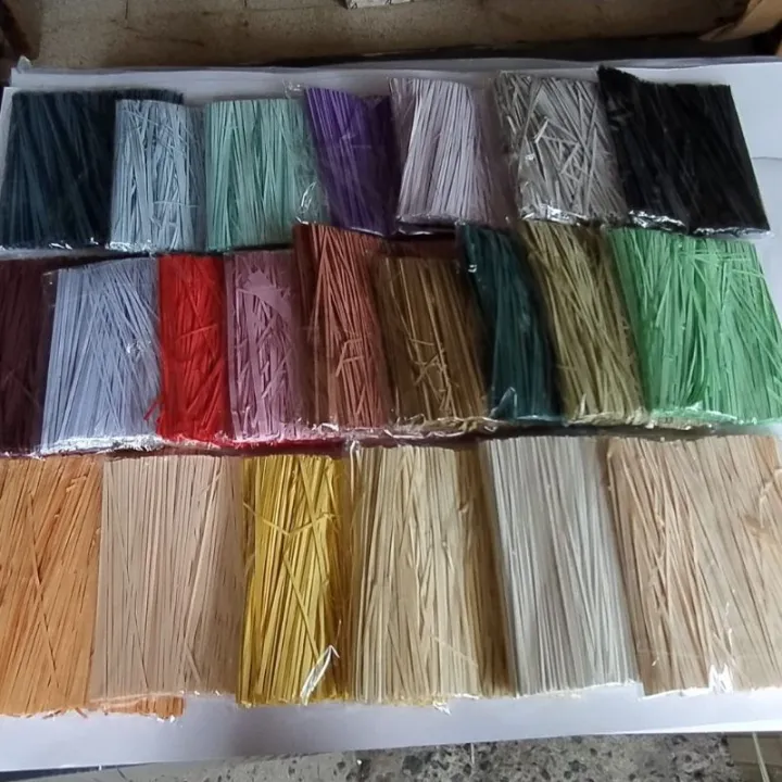 Kertas Cacah / Serut / Shredded Paper / Isi 250 gr | Lazada Indonesia