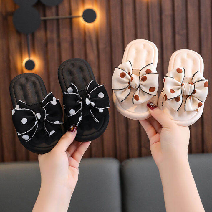 Mga tsinelas ng mga bata, mga damit ng pambabae sa tag-araw, mga cute ... Mga tsinelas ng mga bata, mga damit ng pambabae sa tag-araw, mga cute ...