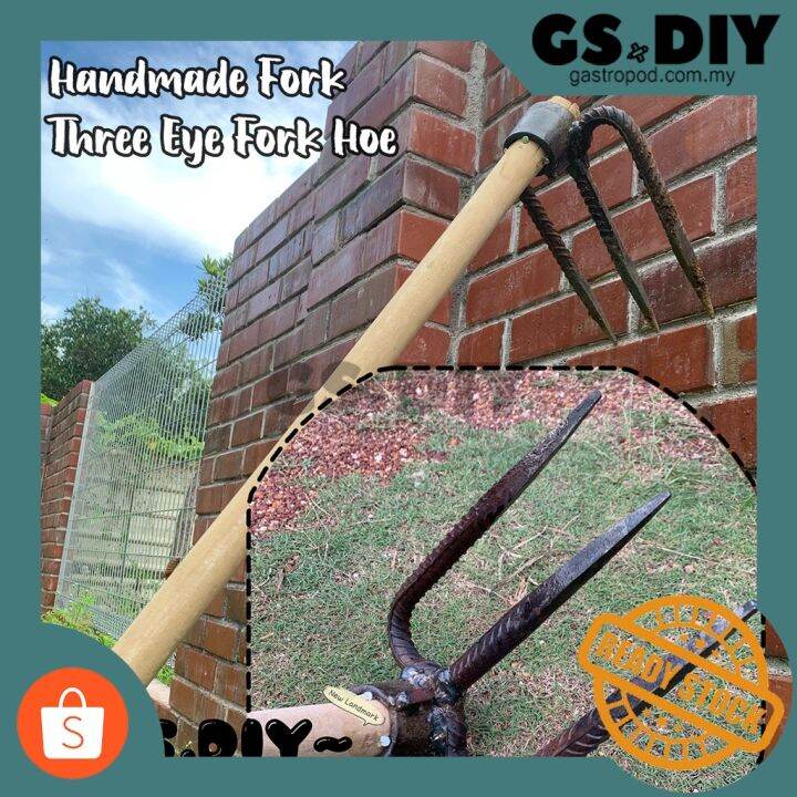 Cangkul 3 Mata Besi Handmade Fork Three Eye Fork Hoe💢Cangkul Slanting ...