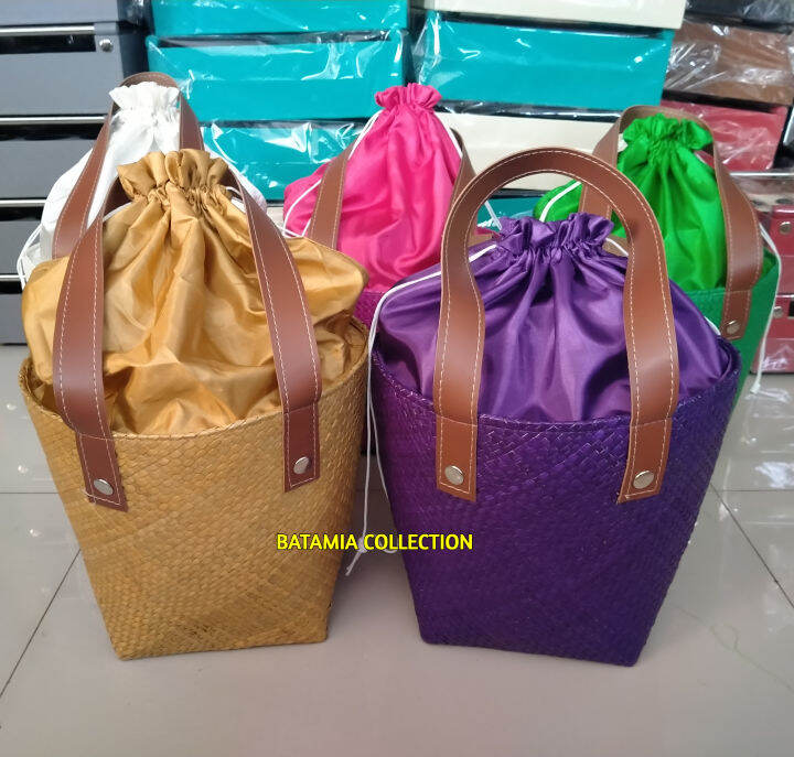 Tas Parcel Model Bakul Anyaman Pandan Tali Kulit Sintetis Kotak Parcel ...