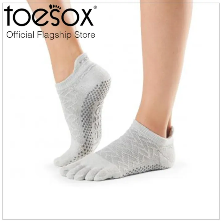 ToeSox โทซอคส์ ถุงเท้ากันลื่นแยกนิ้วแบบรัด รุ่น Low Rise ปิดนิ้วเท้า ...