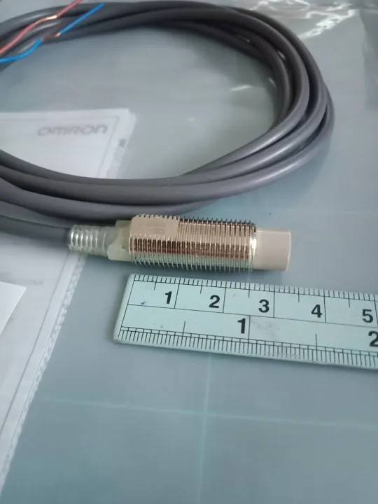 E2E-X8MD1 เซนเซอร์จับโลหะ Proximity Sensor (แพ็ค1ชิ้นและแพ็ค3ชิ้น) OmronขนาดเกลียวM12 จับระยะ8mm ...