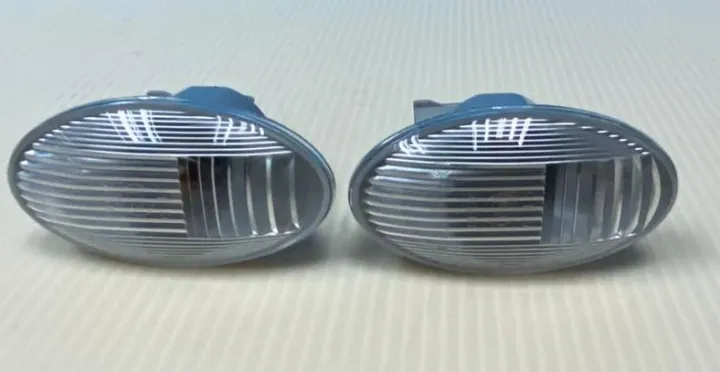 Perodua Axia / Bezza Turn Signal Lamp Fender Lamp with bulb & socket ...