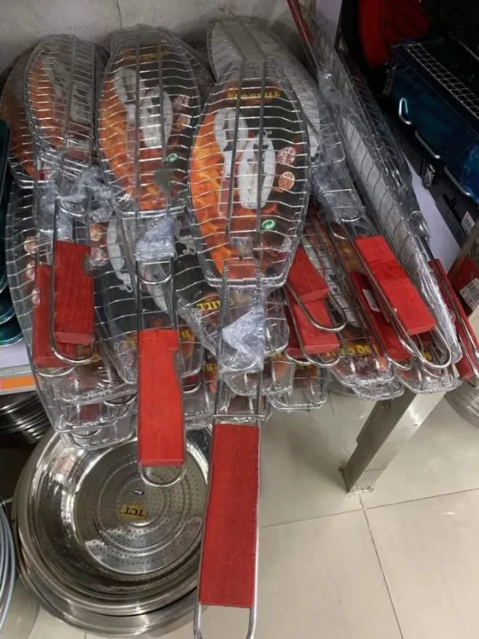 BARBEQUE GRILL FISH HOLDER ADJUSTABLE WOODEN HANDLE | Lazada PH