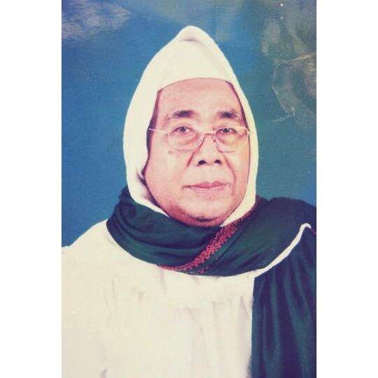 hiasan dinding poster KH Ahmad Jauhari Umar plus bingkai ukuran 53×35 ...