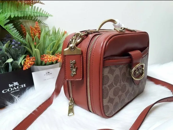 Coach Riley Lunchbox Bag In Signature Canvas 703 - Tan | Lazada PH