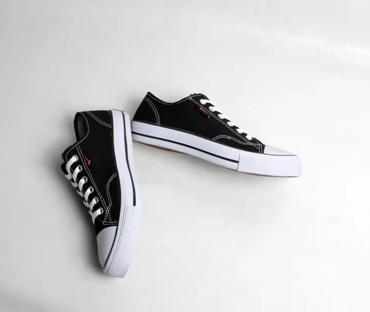 Sepatu Sneakers Vermillion - Dallas Lowcut (LC) Black White | Lazada ...