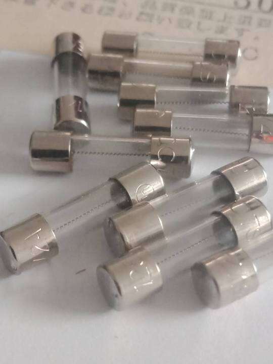 FUSE 2A 125VAC F2A 125V F 2A 125V หลอดแก้ว ไส้เกลียว (แพ็ค10ตัว) ขนาด ...