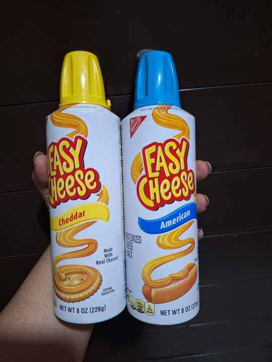 EASY CHEESE CHEDDAR CHEESE SNACK 12-8 OZ CANS // MELT CHEDDAR CHEESE ...