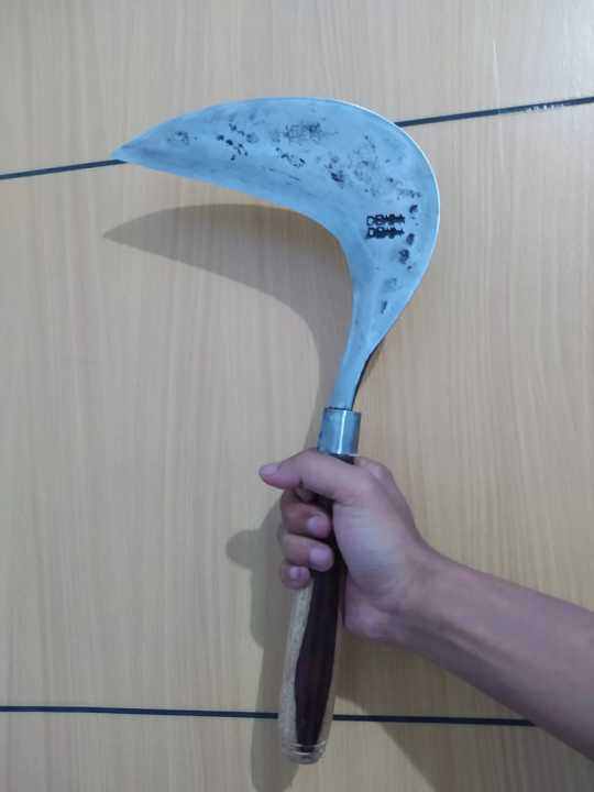 Arit rumput full baja arit super kuat arit super tajam | Lazada Indonesia