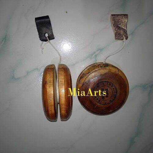 Yoyo Kayu Mainan Jadul Mainan Anak Mainan Tradisional Diameter 7,5 cm ...