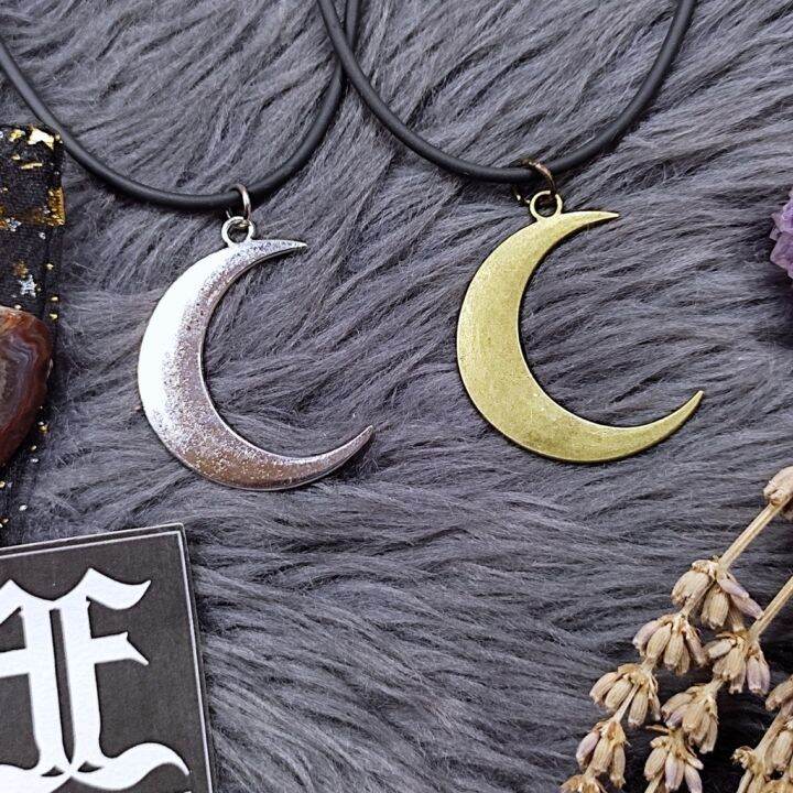 Adrastea Crescent Moon Charm Choker | Lazada PH