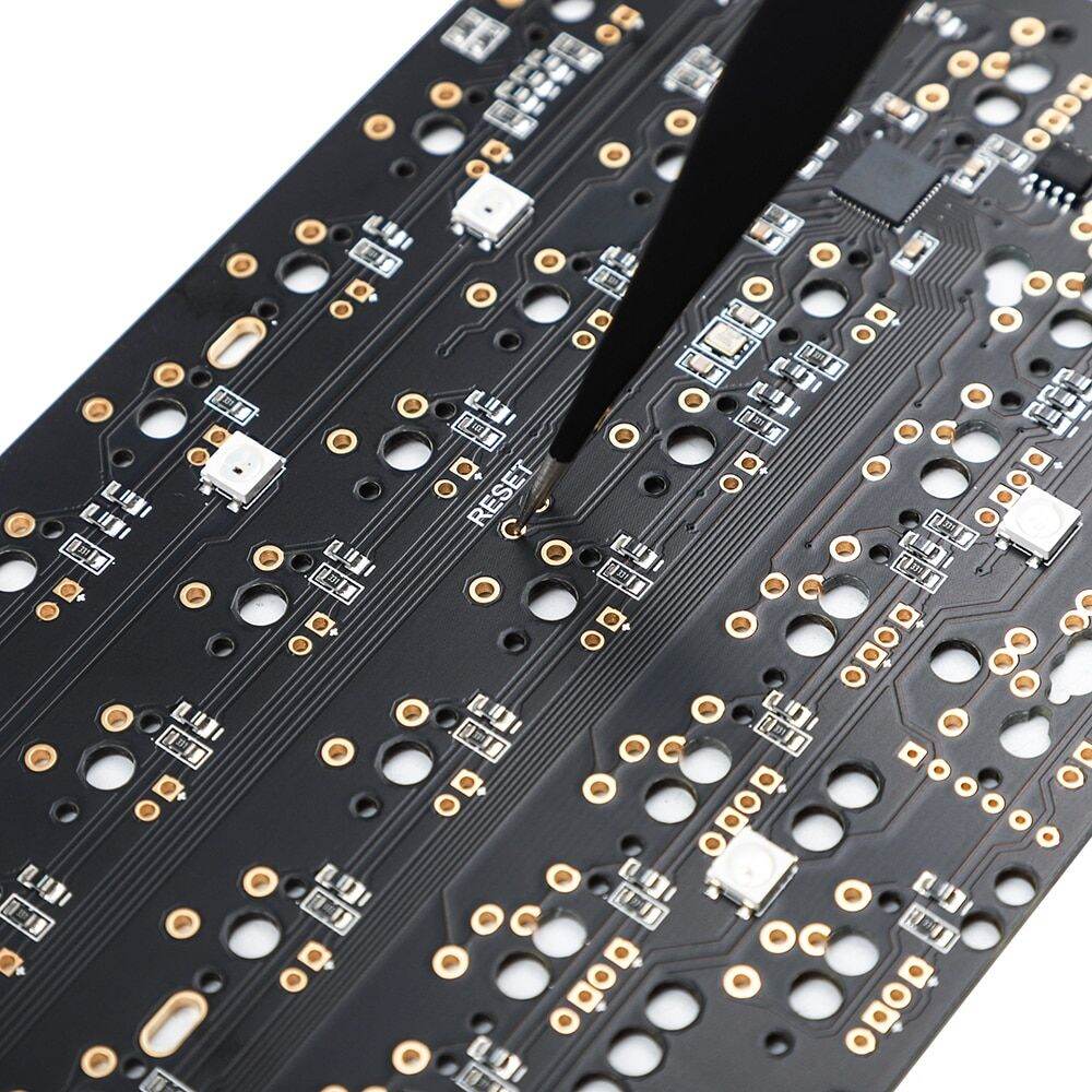 Ed10ชุดแผ่น PCB ทรงตัวได้61 64 QMK แผ่น2.25u 2u RGB Led PCB ใต้น้ำแบบ ...