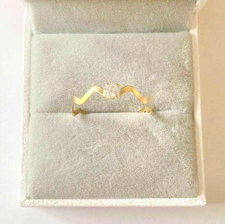 Pawnable 18K Gold Russian Diamond Zigzag Ring | Lazada PH