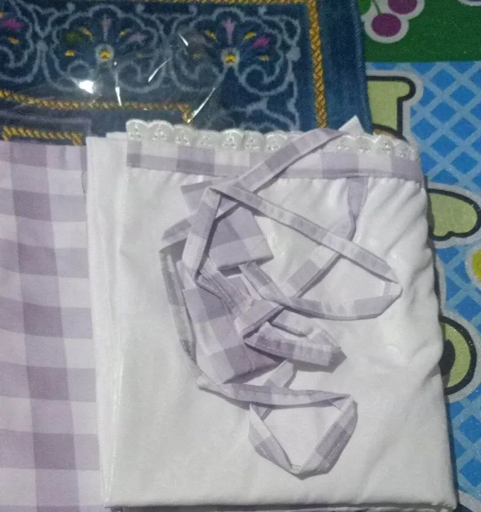 Mukenah Santri Pondok Santren dua Warna Putih Bawahan Berwarna ada yang Juga Putih Atas bawah ...