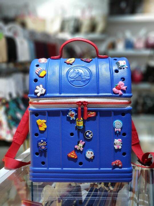 C.R.O.C.S - Blue Small Kiddie Zip Backpack with Assorted Jibbitz Pins ...