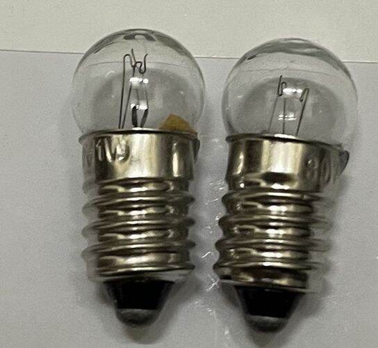 Combo 10 bóng đèn tín hiệu đuôi xoáy E9/10 chống rung - Globular Pilot ...