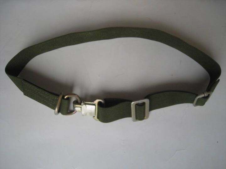 Authentic retired paratroopers parachute with DIY high-altitude safety ...