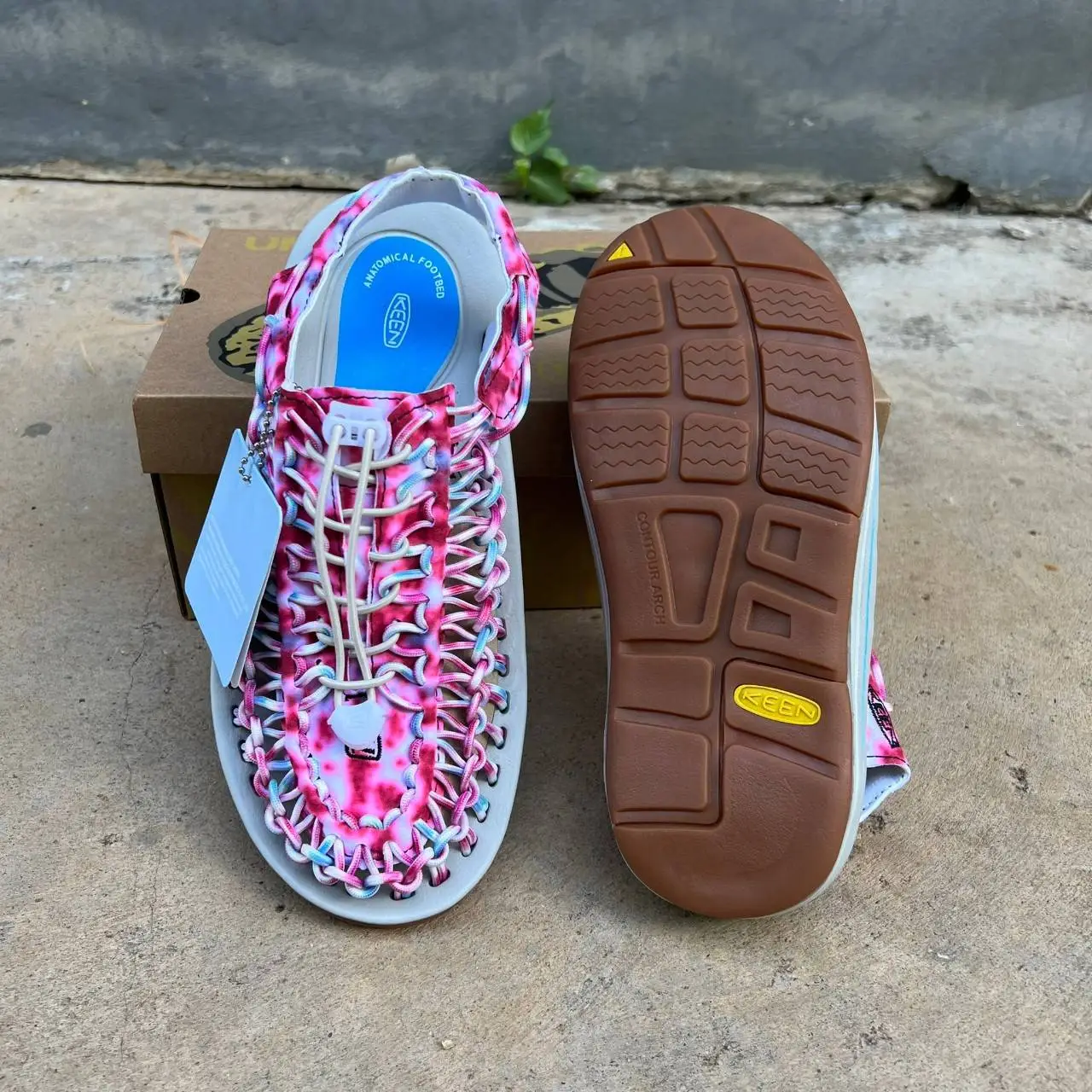 วางขายแล้ว Keen 2 สีใหม่ ซากุระ & ชาไทย สวยจัดจนต้องต่อแถว! เริ่มอันแรก ...