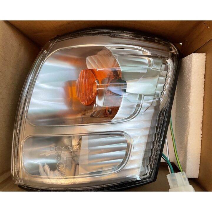 Toyota Hilux 2001-2005 Signal Light/ Corner Light | Lazada PH